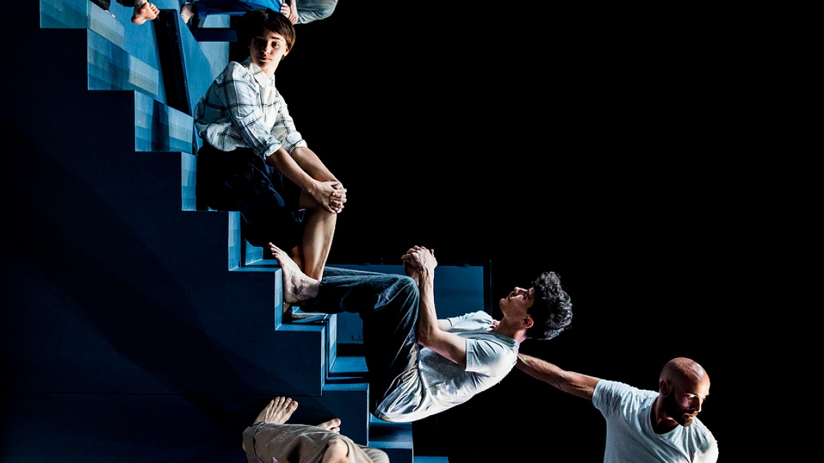 Yoann Bourgeois - Cirque/Rue - Ramdam Magazine